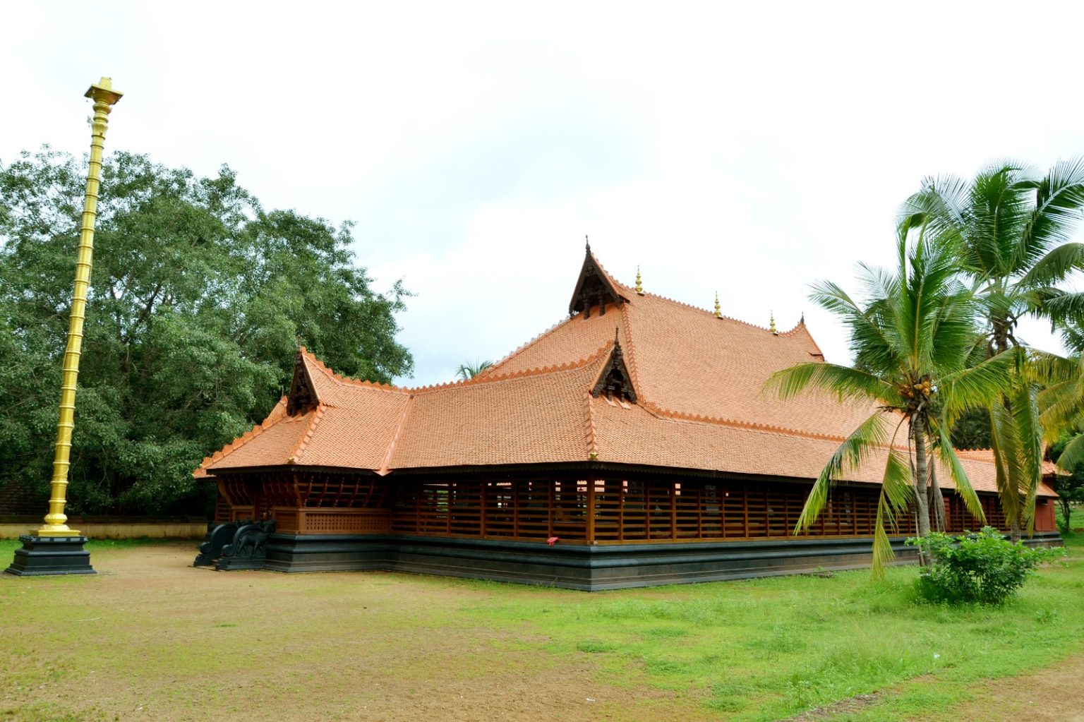 Kuttambalam – KERALA KALAMANDALAM